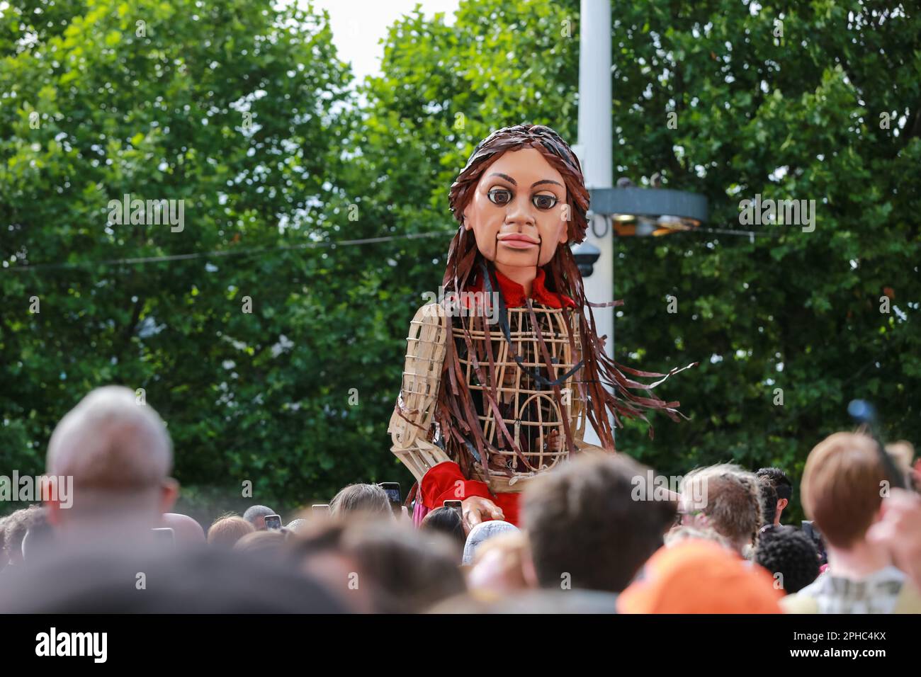 London, UK. 25 Jun 2022. 'The Walk: Dance With Amal', part of Refugee ...