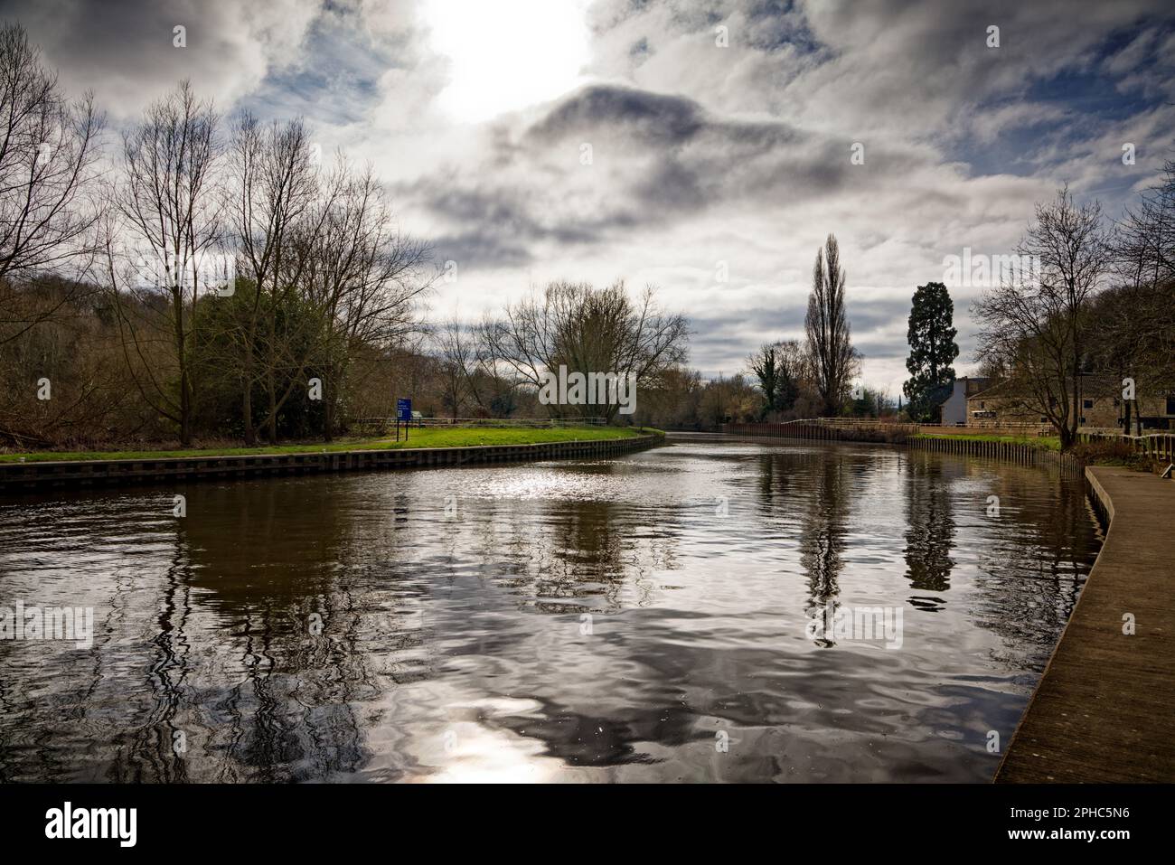 Sprotbrough moorings hi-res stock photography and images - Alamy