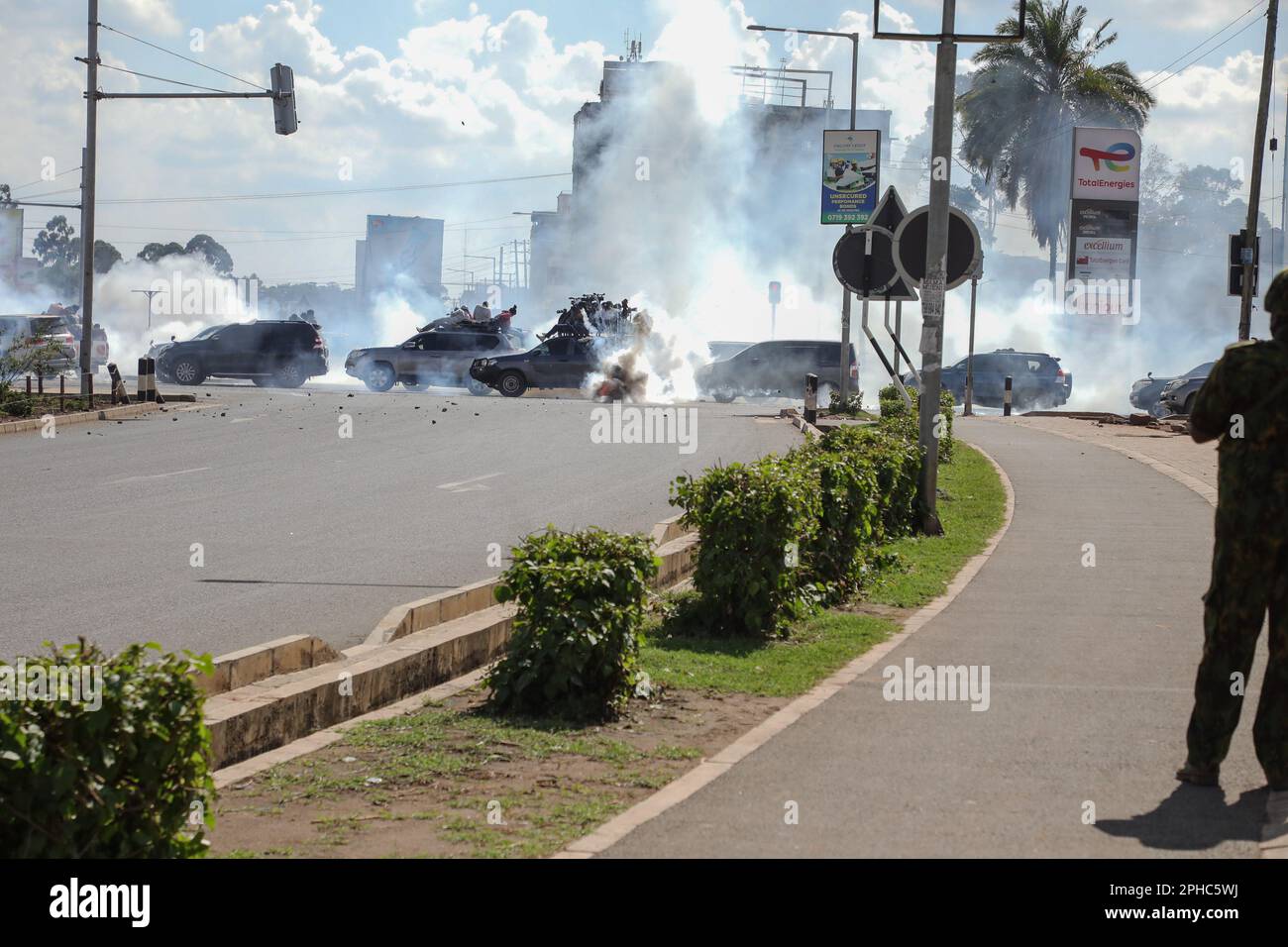 Nairobi, Kenya. 27th Mar, 2023. Teargas spread as the convoy of Azimio ...