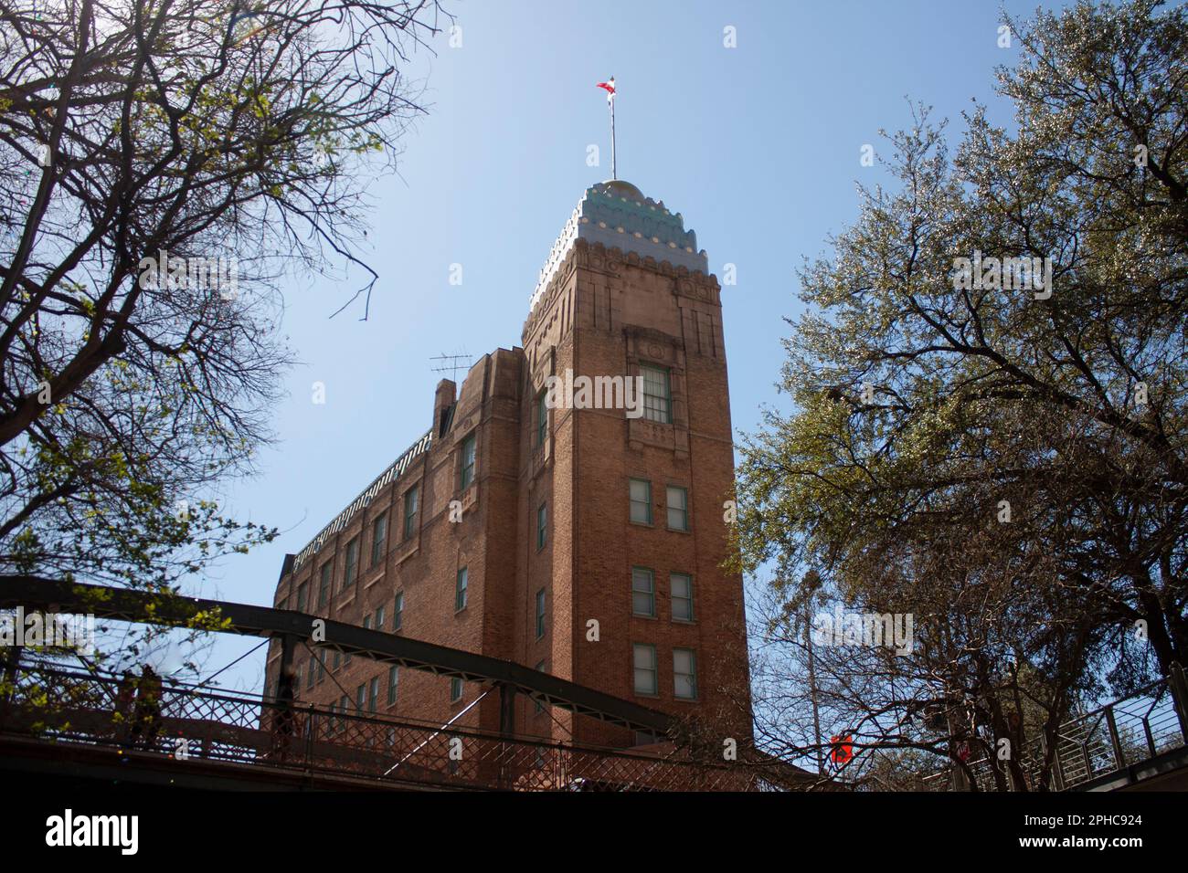 Exterior architecture in the city of San Antonio, Texas urban street ...