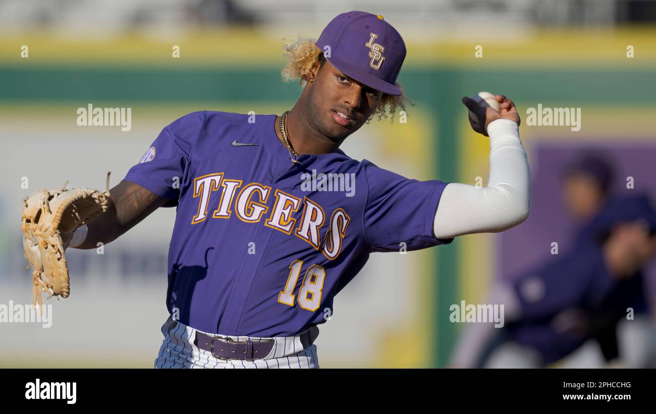 LSU first baseman Tre' Morgan (18) throws during an NCAA baseball game ...