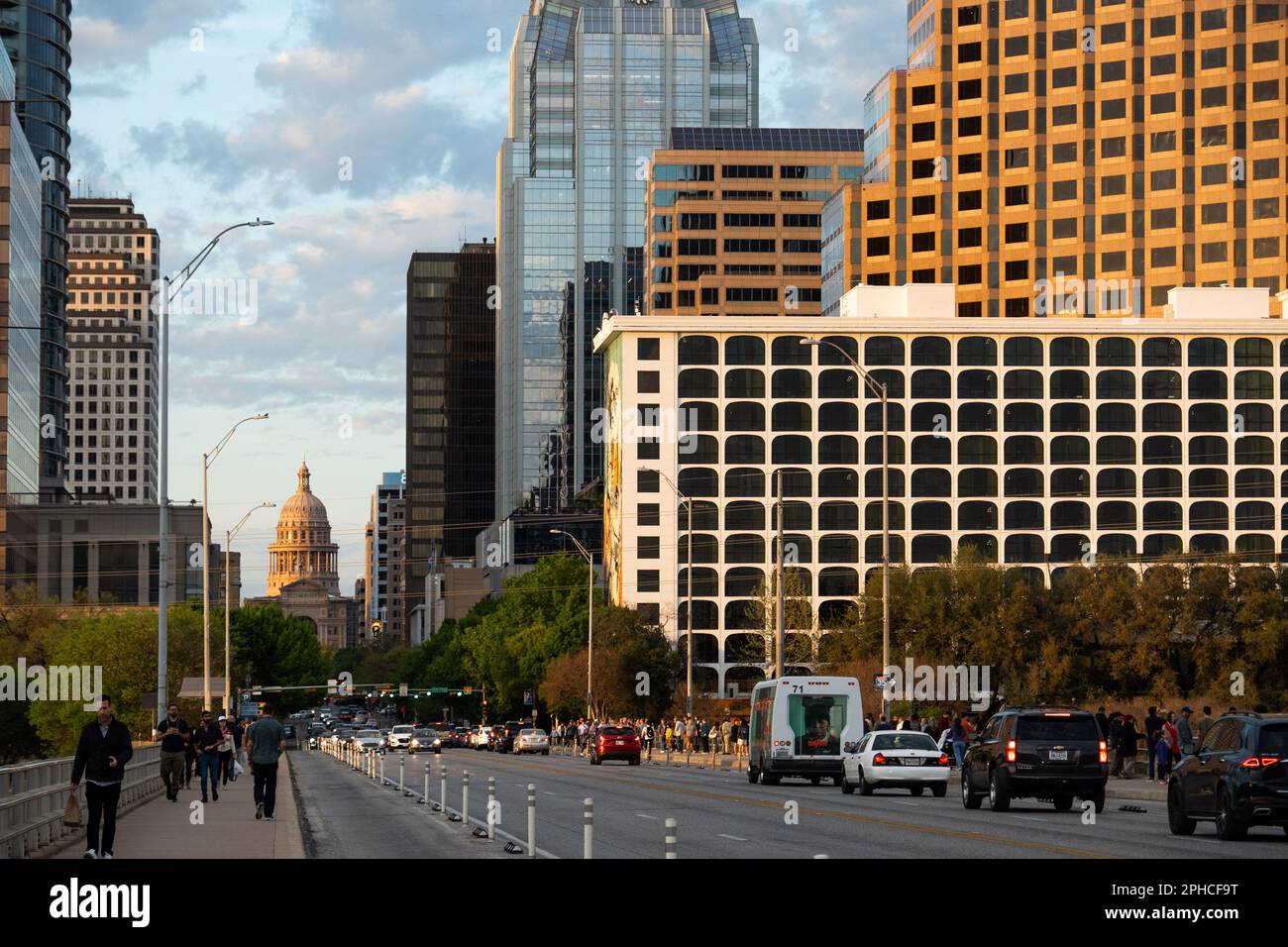 Austin congress street night hi-res stock photography and images - Alamy