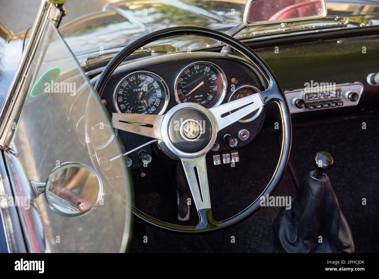 1961 Alfa Romeo 2000 spider steering wheel and dashboard Stock Photo ...
