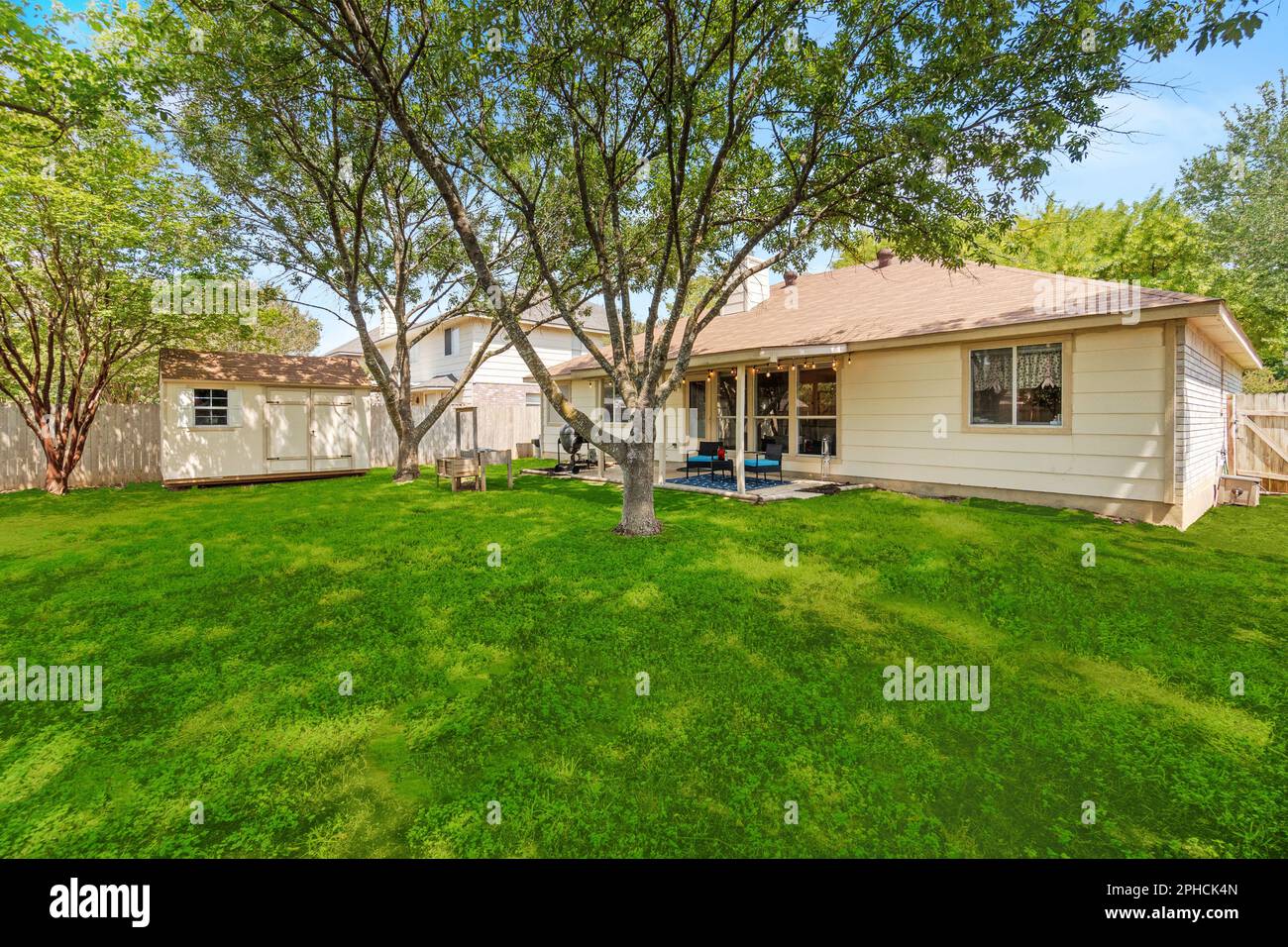 a home back yard Stock Photo - Alamy