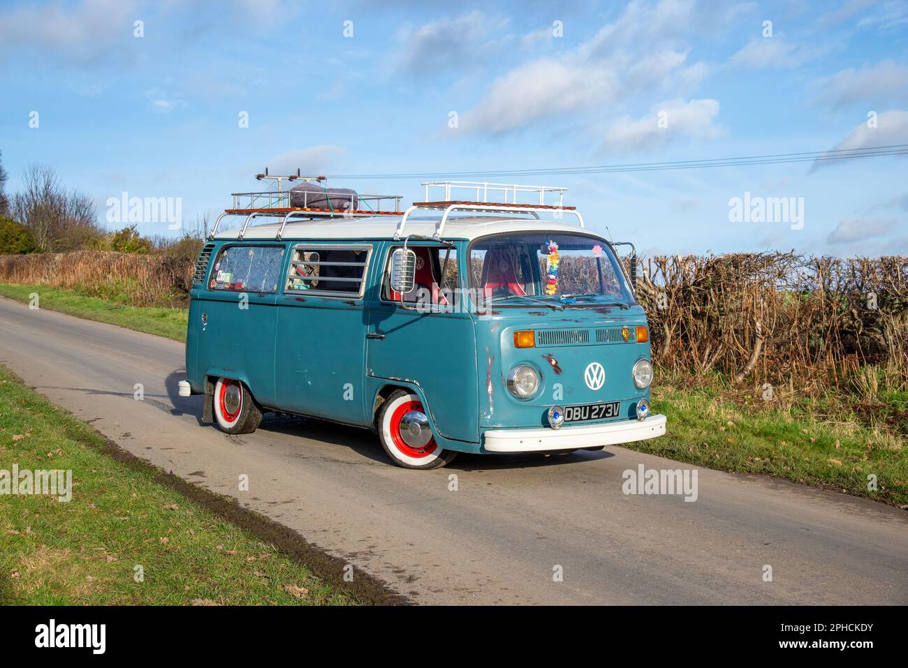 Volkswagen bay window camper van hi-res stock photography and images ...