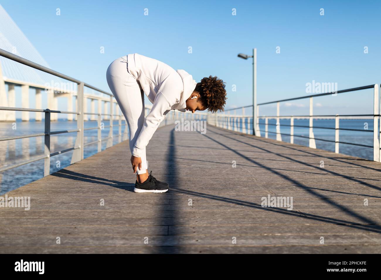 Lean muscles athlete hi-res stock photography and images - Alamy