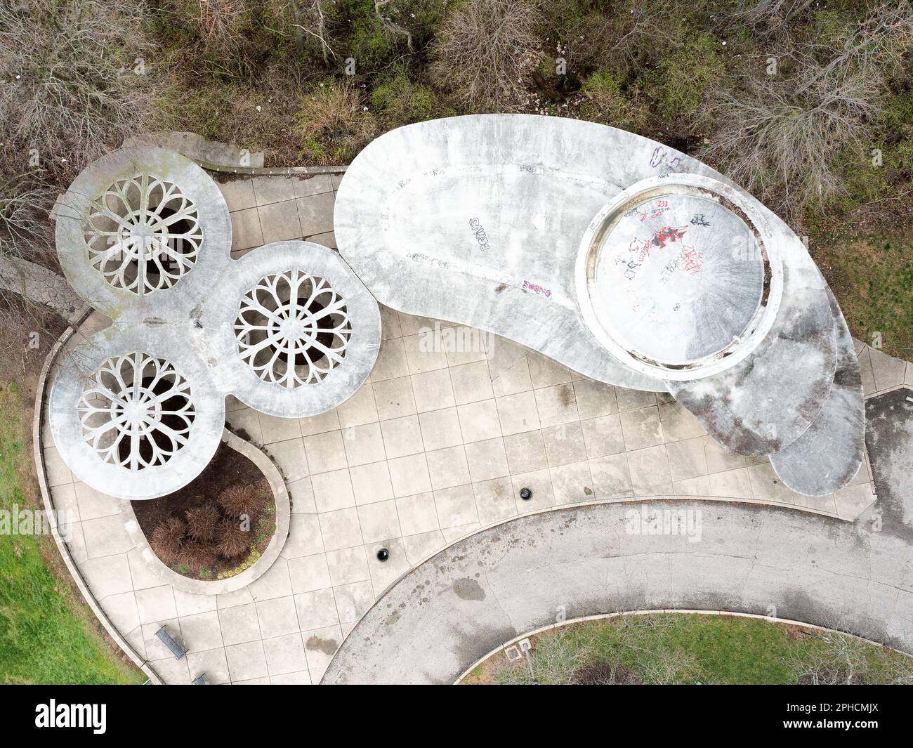 Bellevue Park Fieldhouse Stock Photo - Alamy