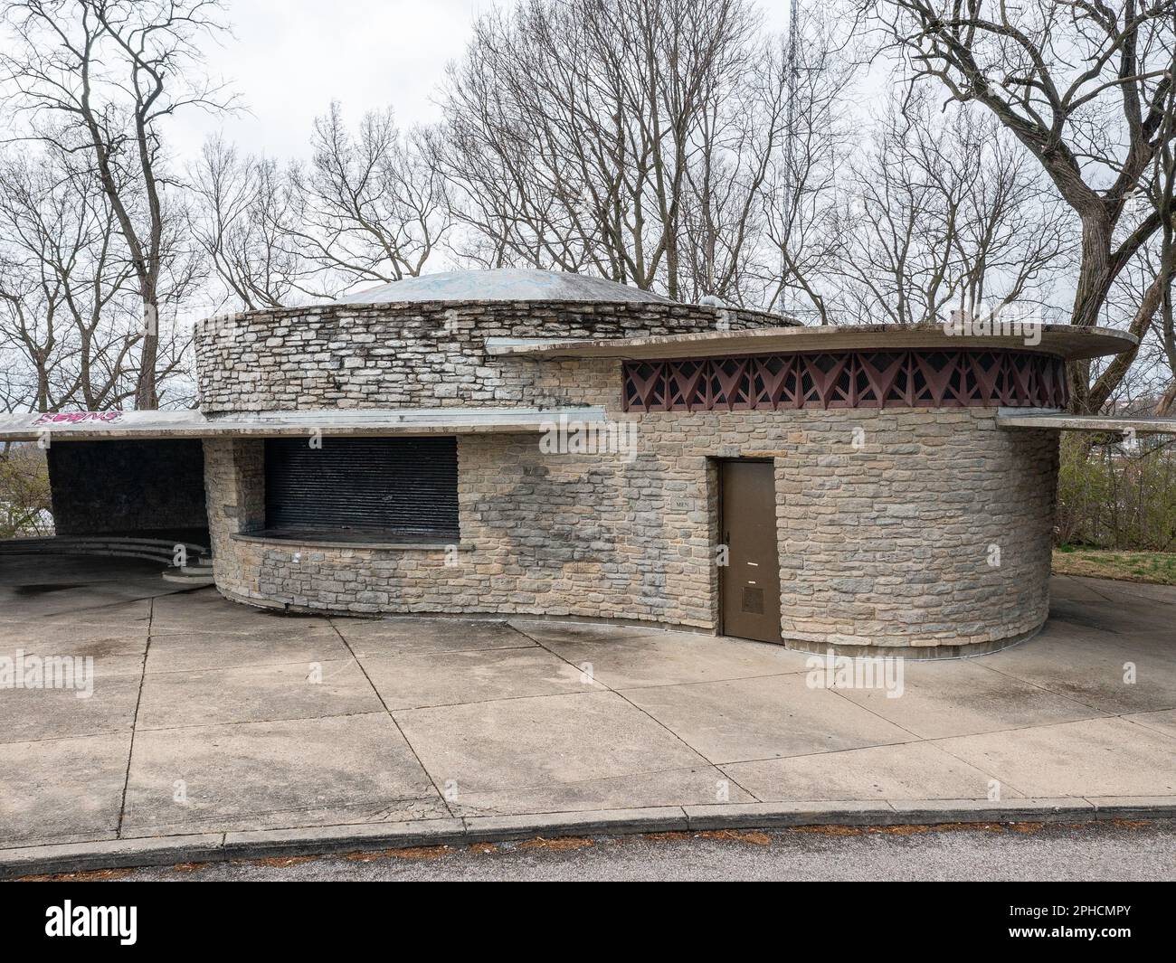 Bellevue Park Fieldhouse Stock Photo - Alamy