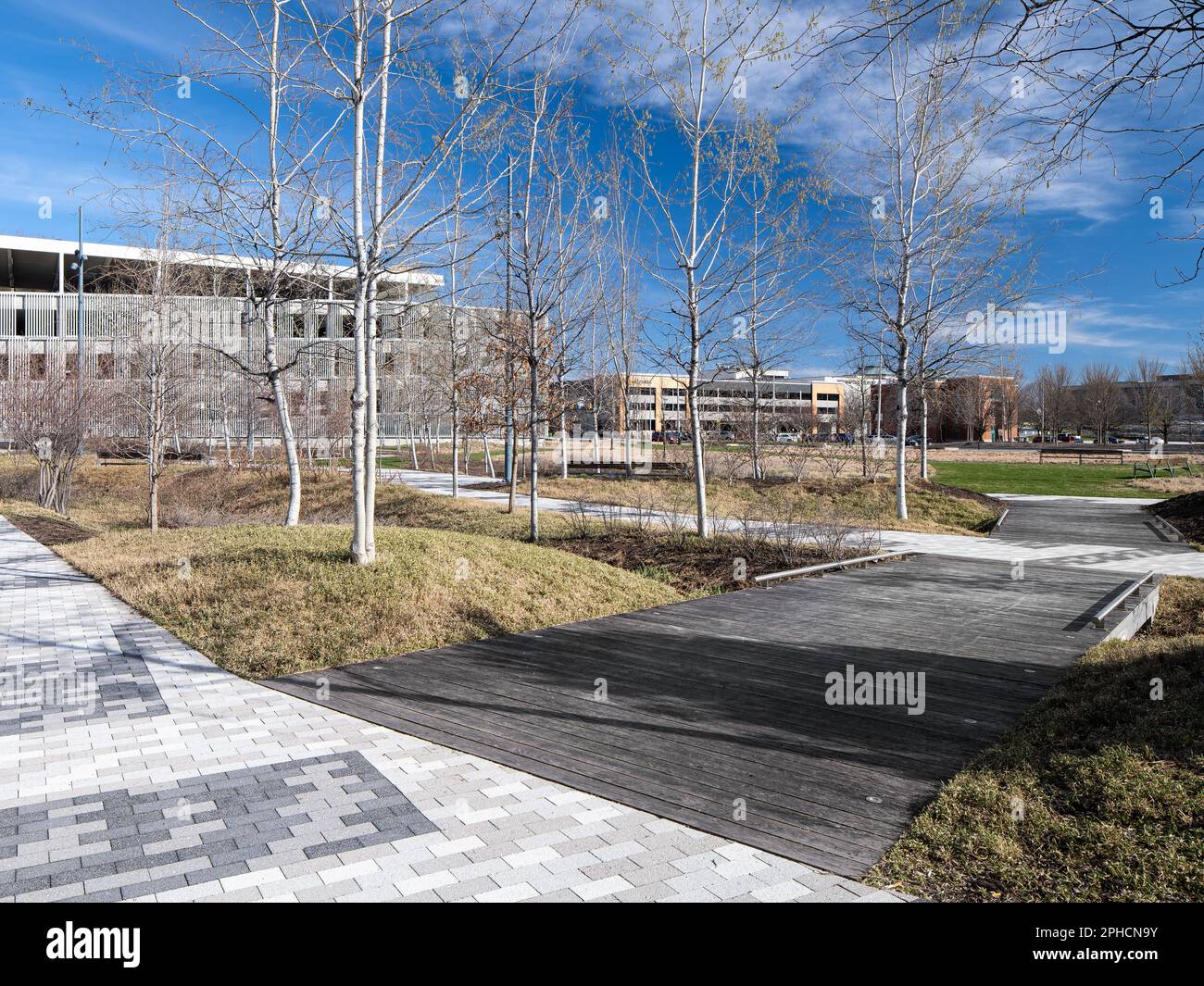 Landscape of Cummins Indy Distribution Center Stock Photo - Alamy
