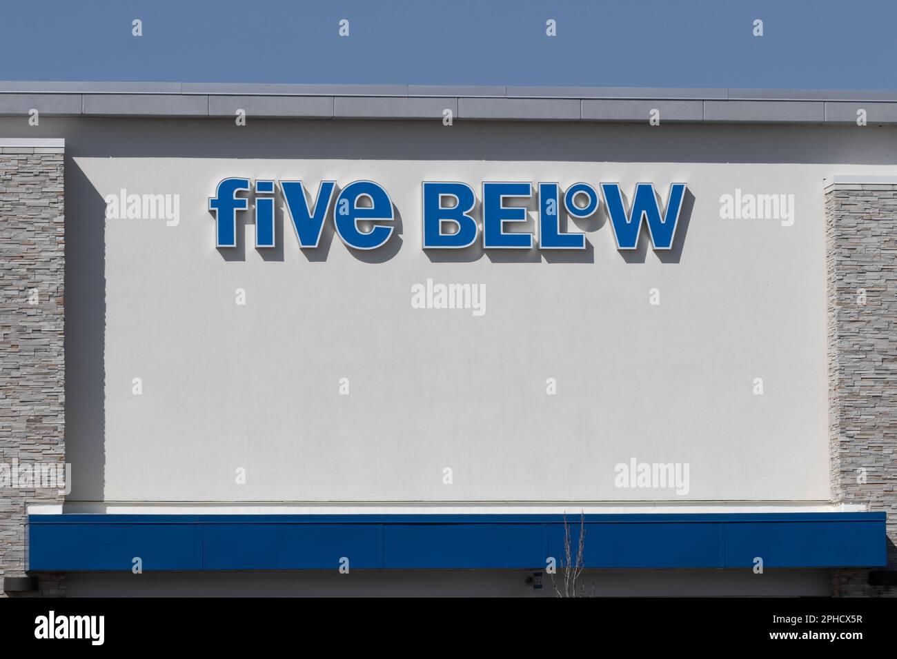 Noblesville - Circa March 2023: Five Below Retail Store. Five Below is ...