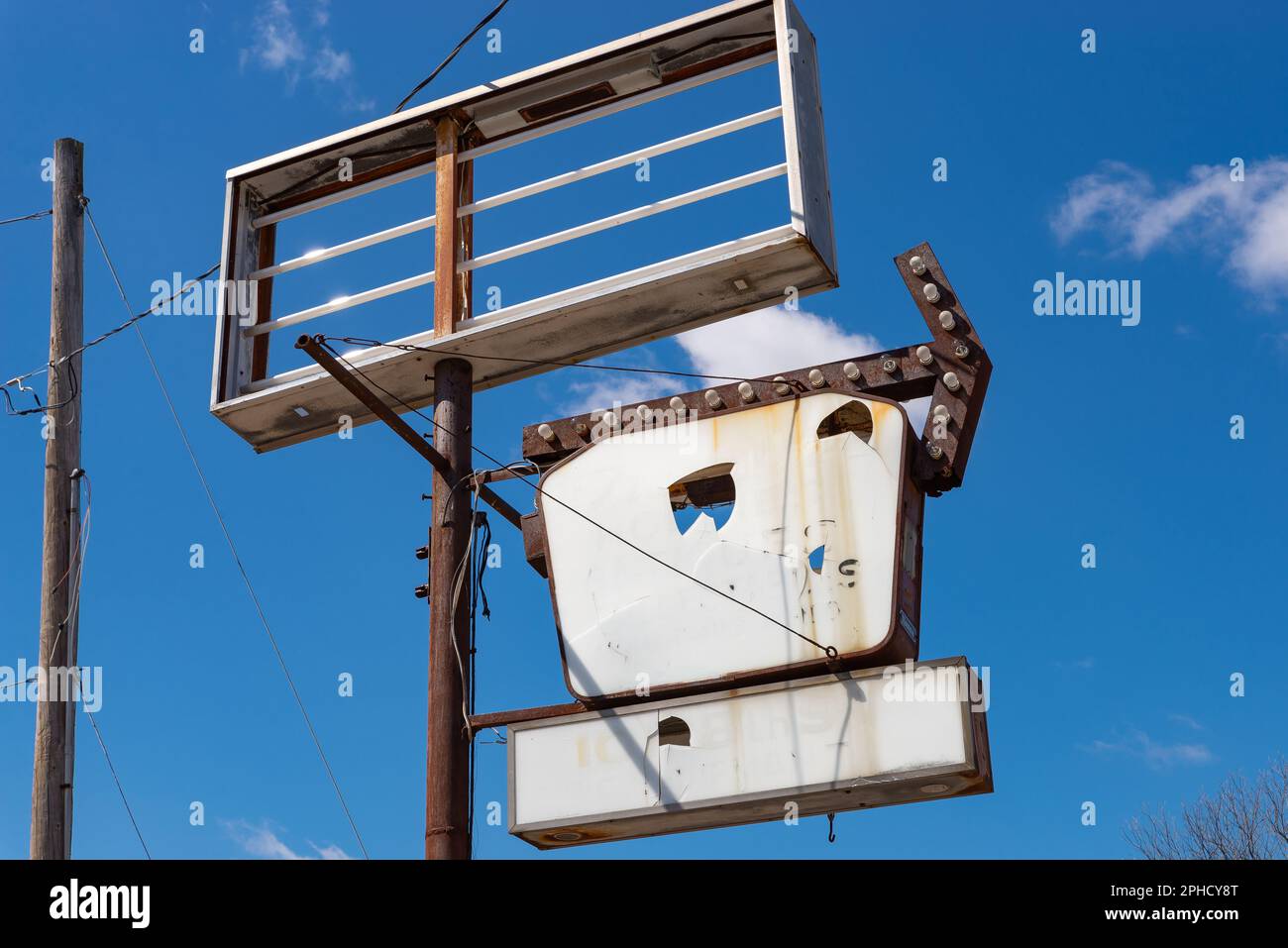 Old weathered vintage signs in Cairo, Illinois, USA Stock Photo - Alamy