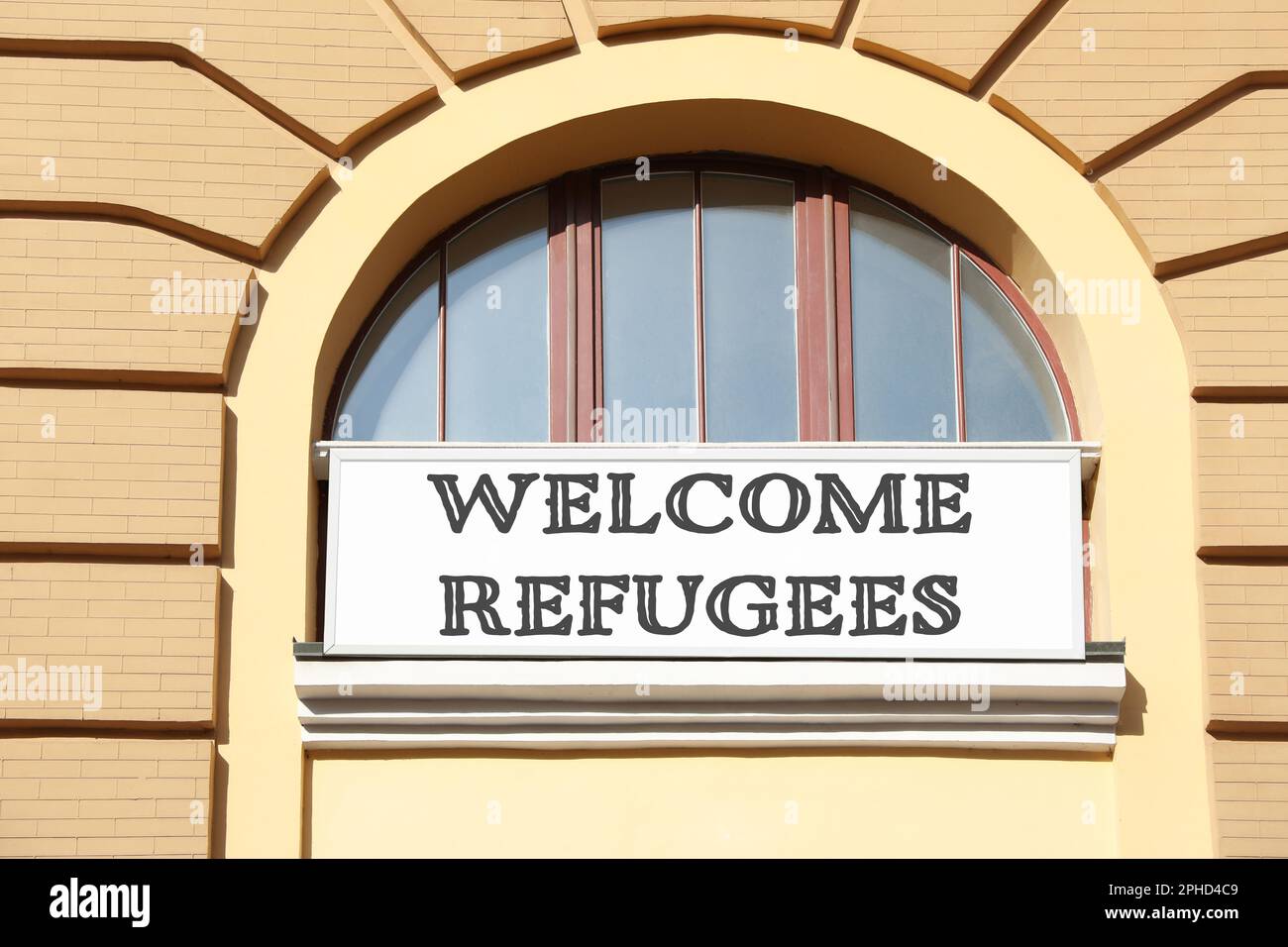 Welcome ukrainian refugees hi-res stock photography and images - Alamy