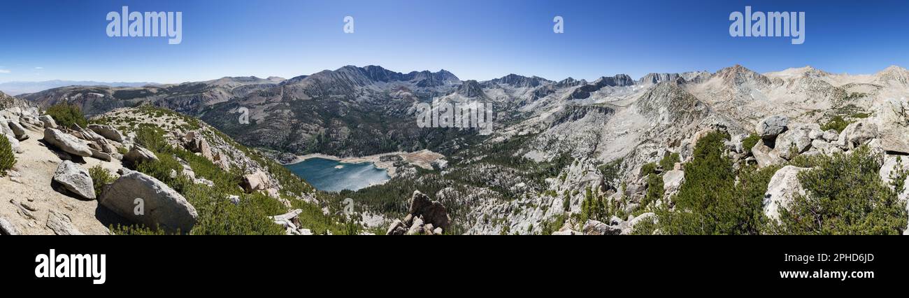 Sierra Nevada Mountain panorama overlooking South Lake Stock Photo - Alamy