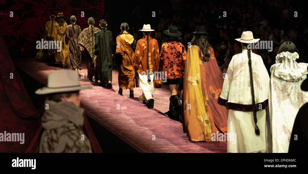 SHANGHAI, CHINA - MARCH 26, 2023 - Models take part in the GOLDLION ...