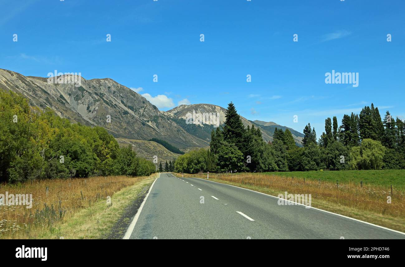 Lewis pass hi-res stock photography and images - Alamy