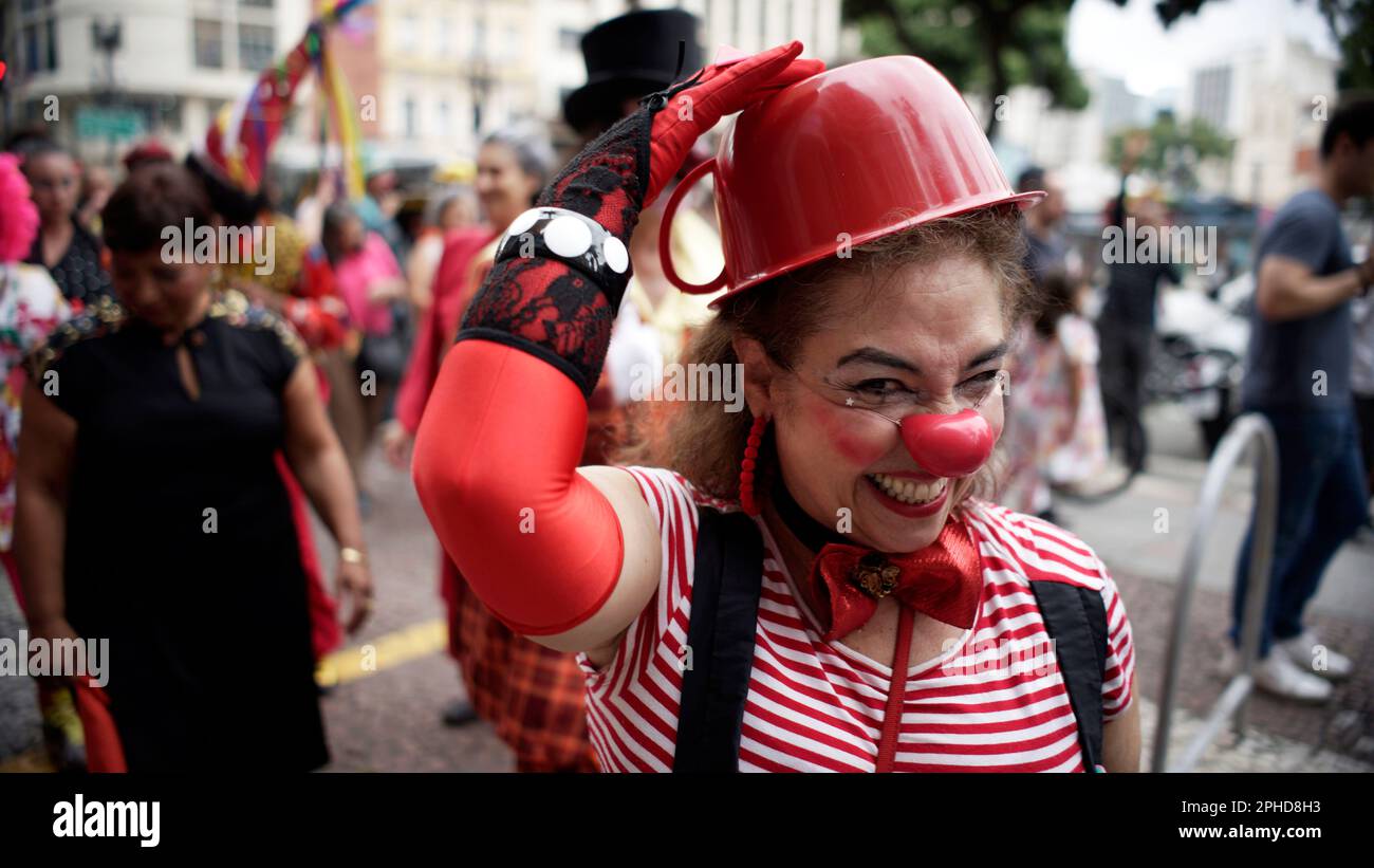 Sao Paulo, Brazil. 27th Mar, 2023. Clowns and circus performers take ...