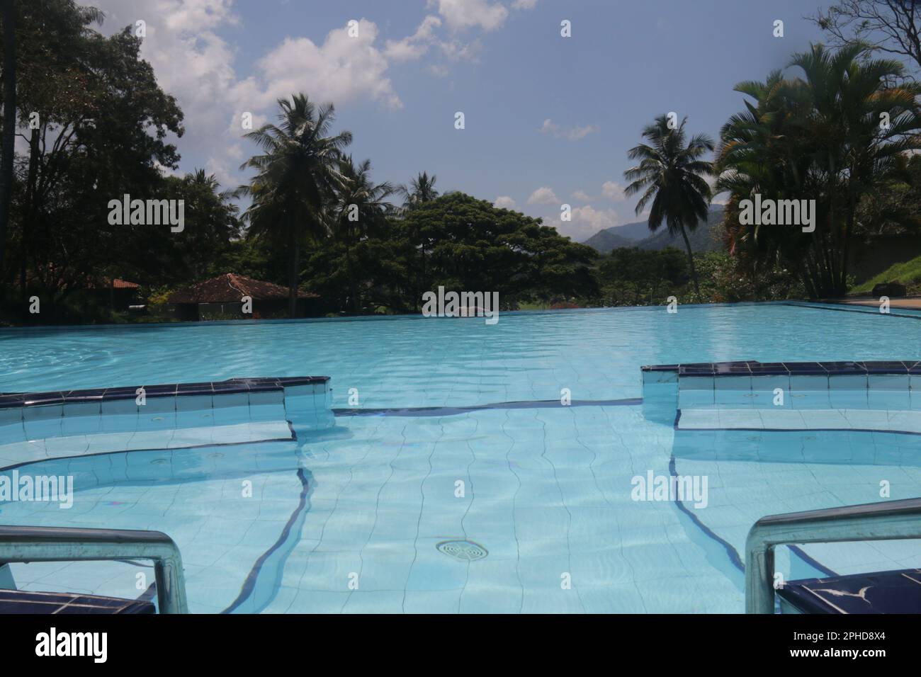 Random pictures hi-res stock photography and images - Alamy