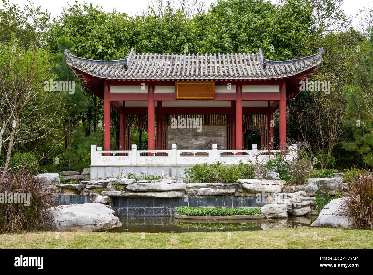 Ancient buildings of luxurious ancient Chinese traditional royal ...