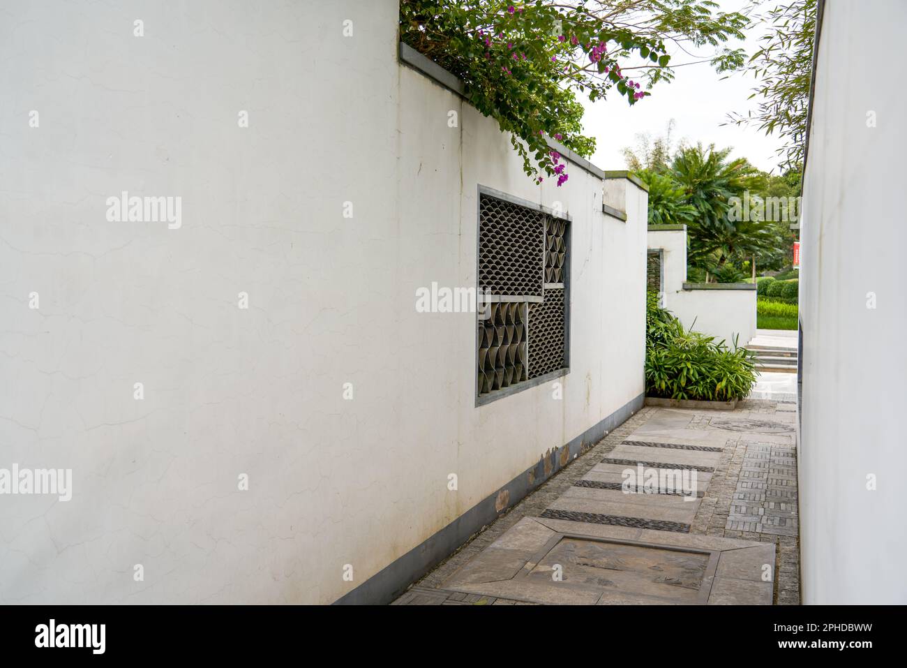 Garden building white wall of Chinese Hui style architecture Stock ...