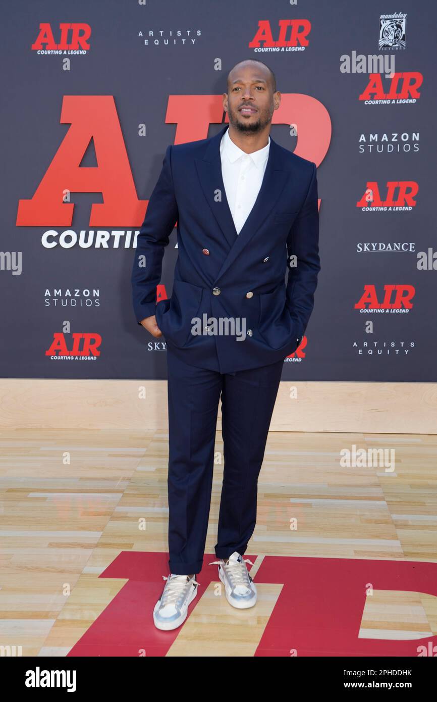 Marlon Wayans arrives at the world premiere of "Air," Monday, March 27 ...