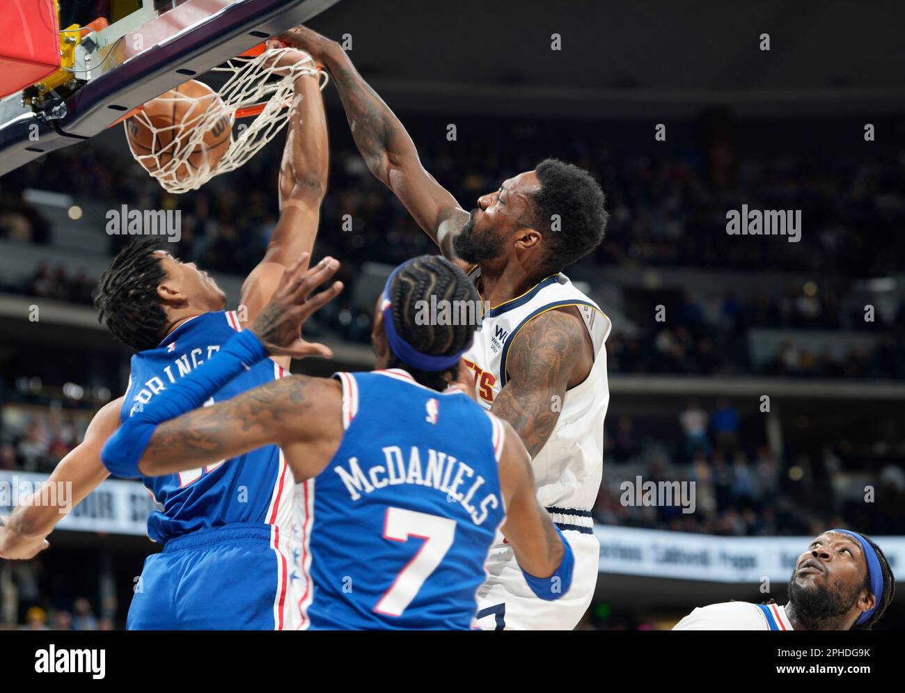 Denver Nuggets forward Jeff Green, third from left, dunks as ...