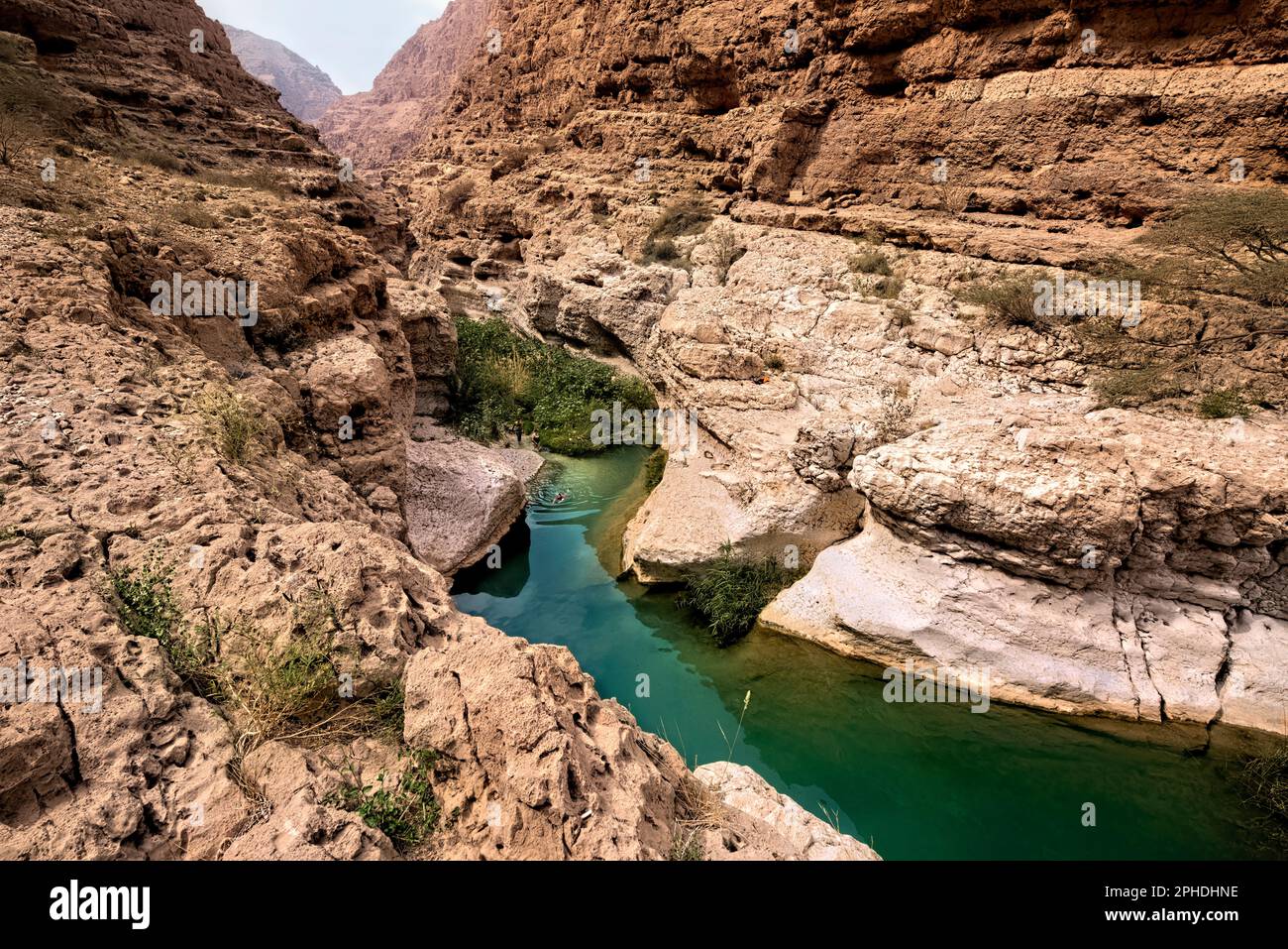 Turquoise water flowing through the Wadi Shab canyon, Wadi Ash Shab ...