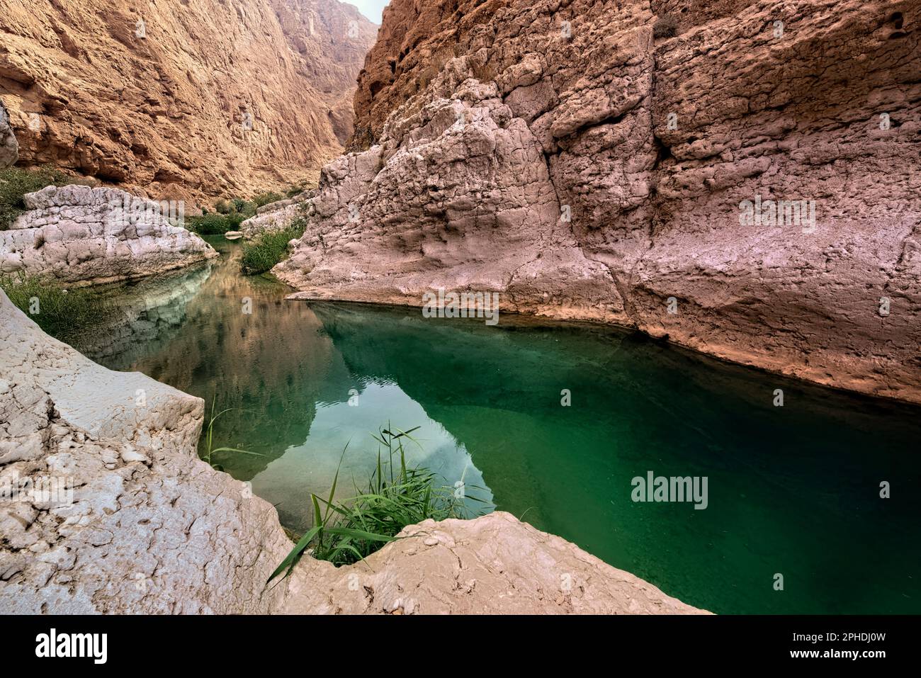 Turquoise water flowing through the Wadi Shab canyon, Wadi Ash Shab ...