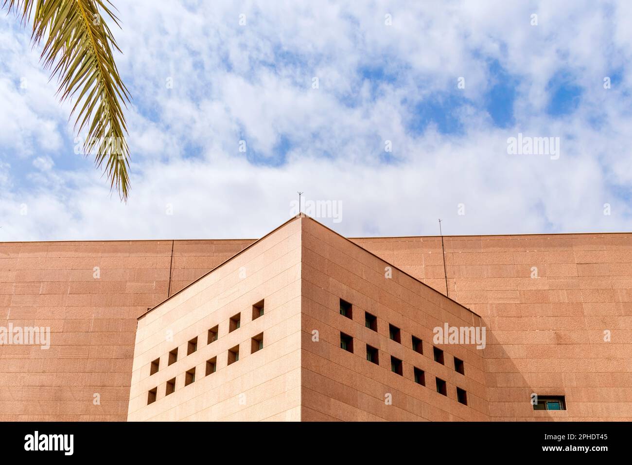 Shapes architecture hi-res stock photography and images - Alamy