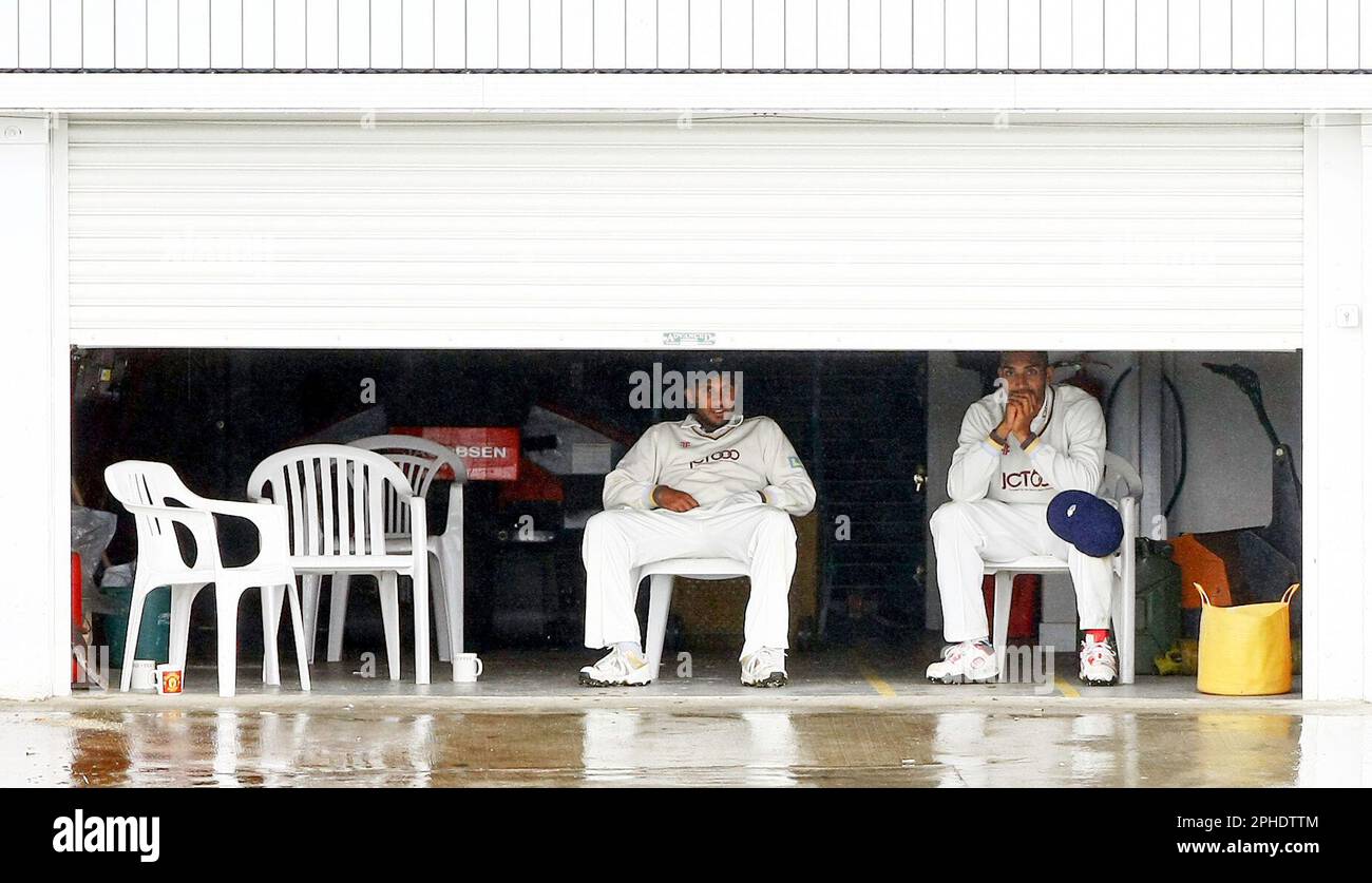 FILE PICS. PICTURE BY VAUGHN RIDLEY/SWPIX.COM - 08/09/11 - Cricket ...