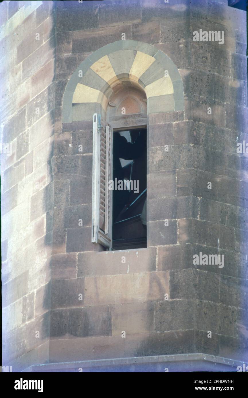 Zarukha, Windows at Raj Mahal, Bhuj, Gujrat, India Stock Photo - Alamy