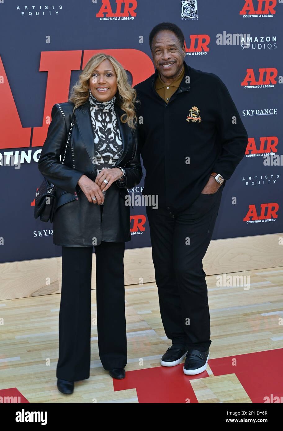 Los Angeles, USA. 27th Mar, 2023. Dave Winfield & Tonya Turner at the ...