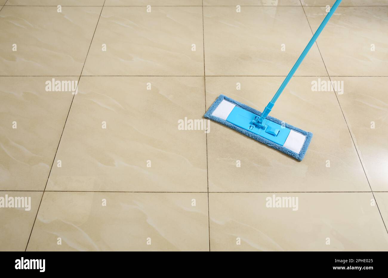 Mop text hi-res stock photography and images - Alamy