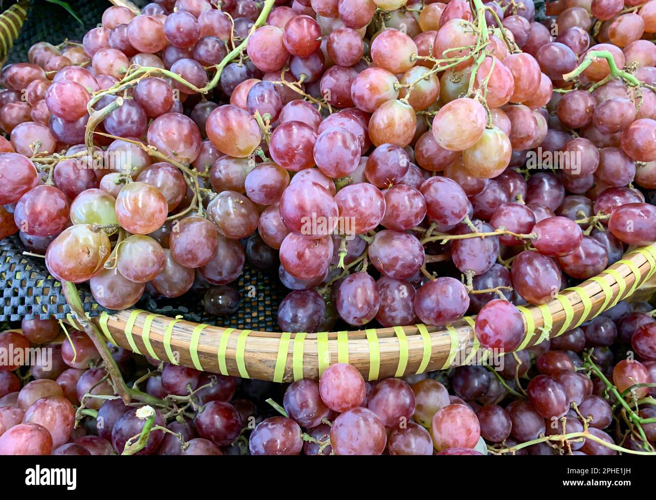 Grape juice supermarket hi-res stock photography and images - Alamy