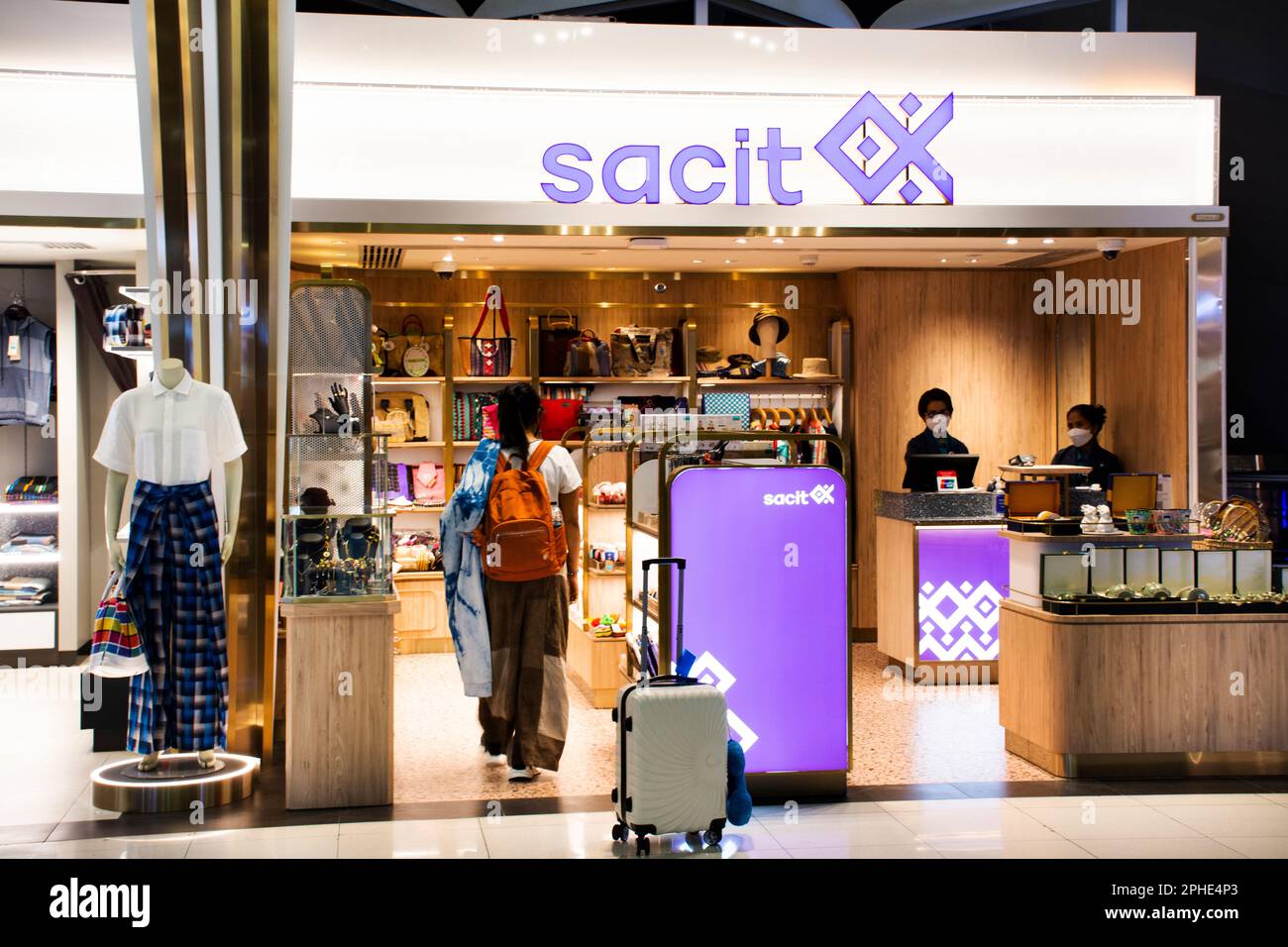 Luxury modern shop duty free for thai people and foreign travelers ...