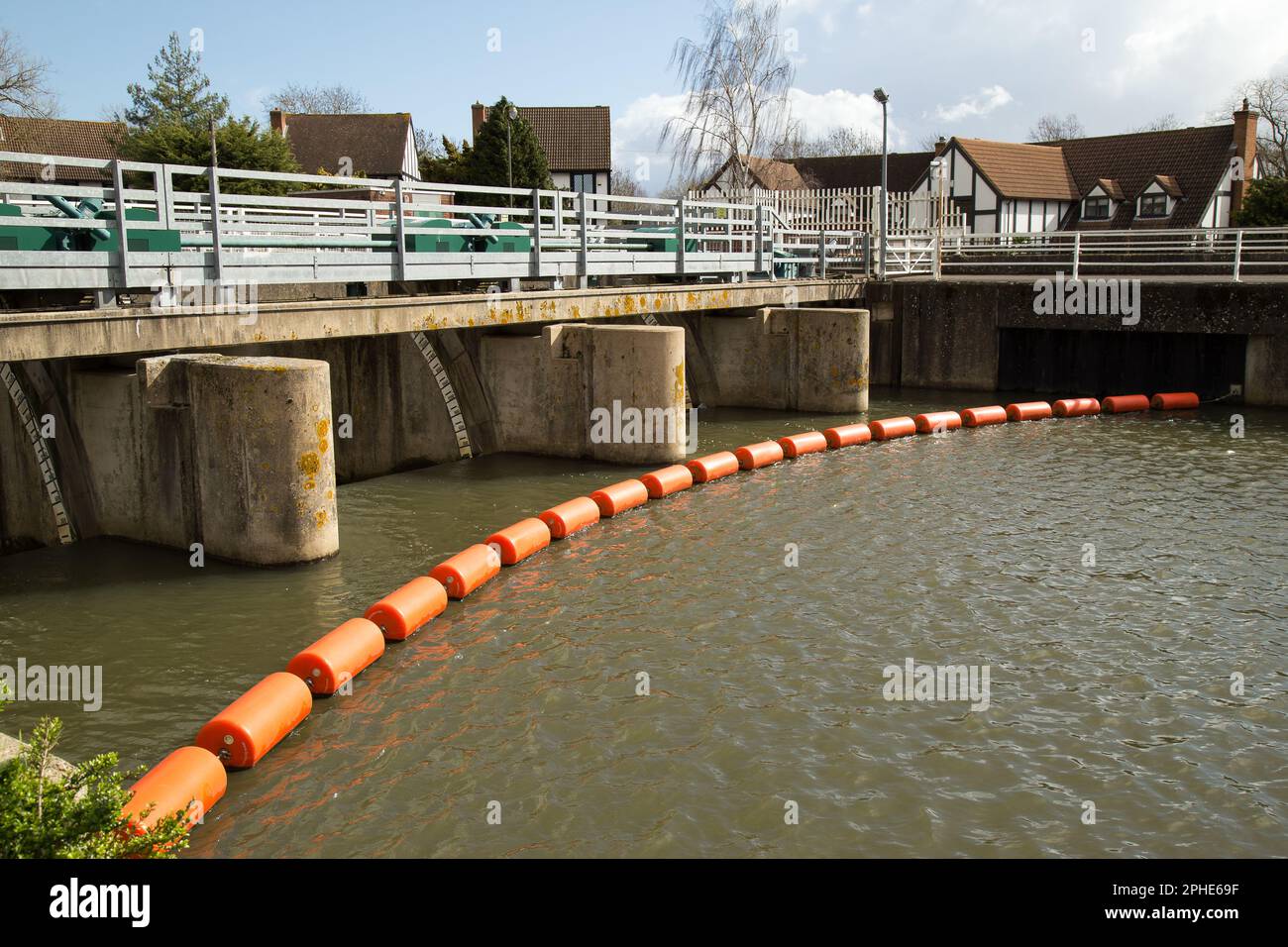 Orange and grey houses hi-res stock photography and images - Alamy