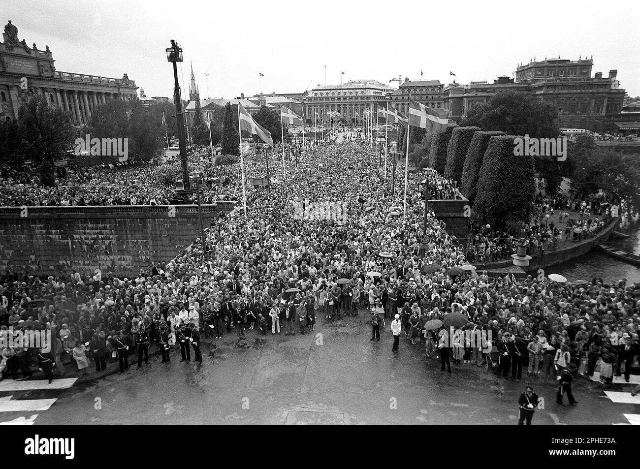 Silvia carl schweden 1976 hi-res stock photography and images - Alamy