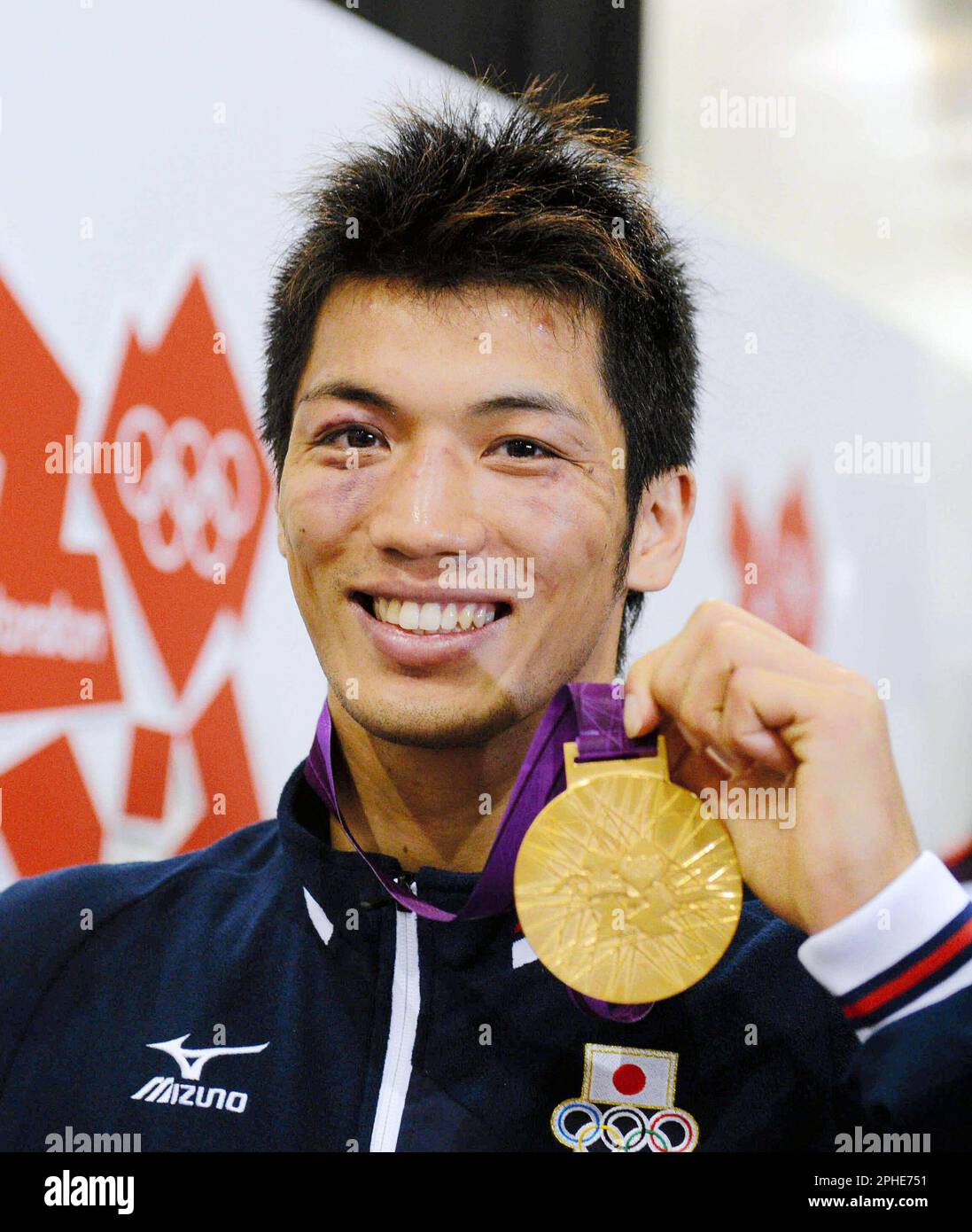 File photo taken on Aug. 11, 2012 shows Japanese boxer Ryota Murata ...