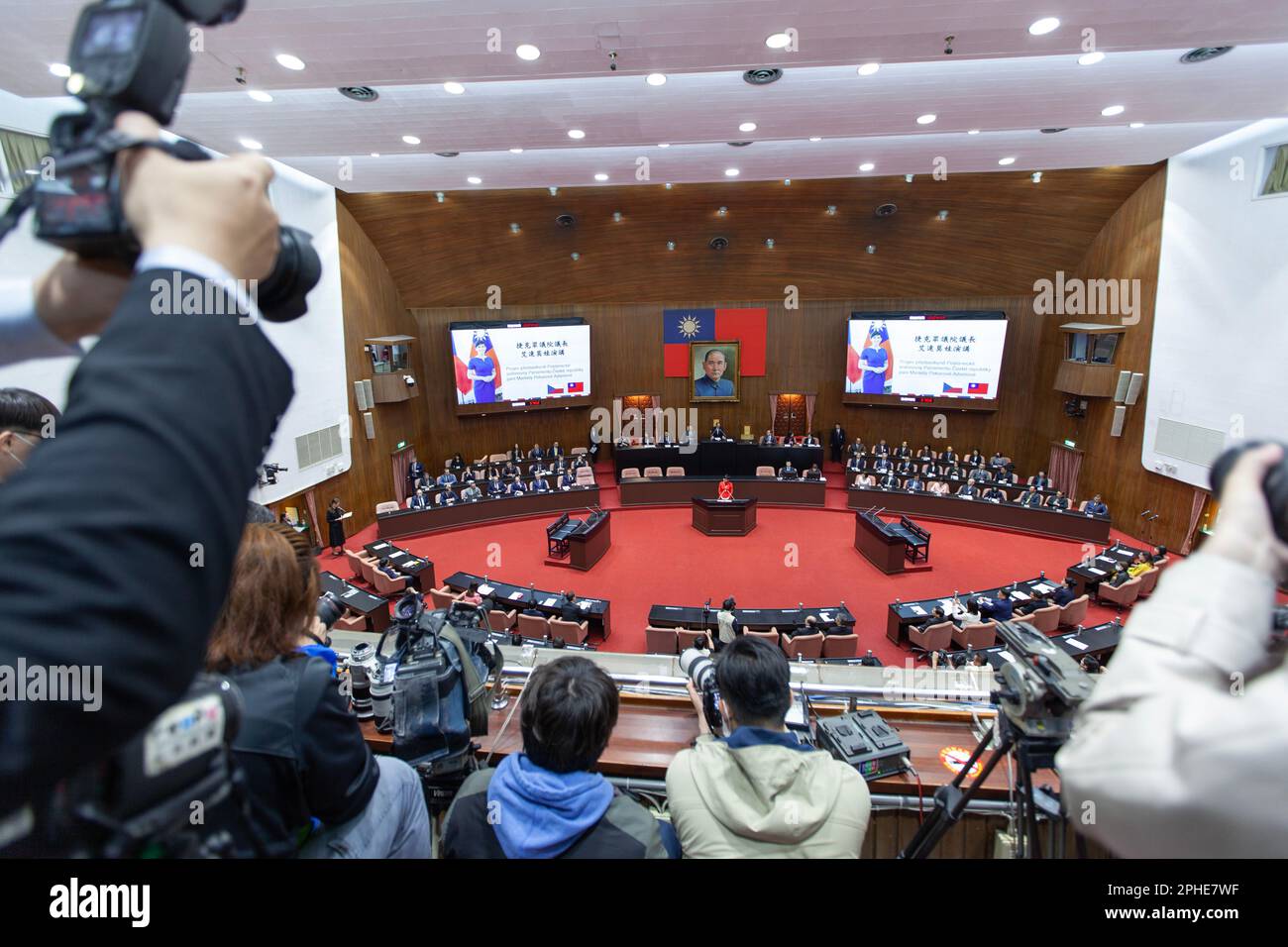 A warm welcome of the Speaker of the Czech Parliament Marketa Pekarova ...