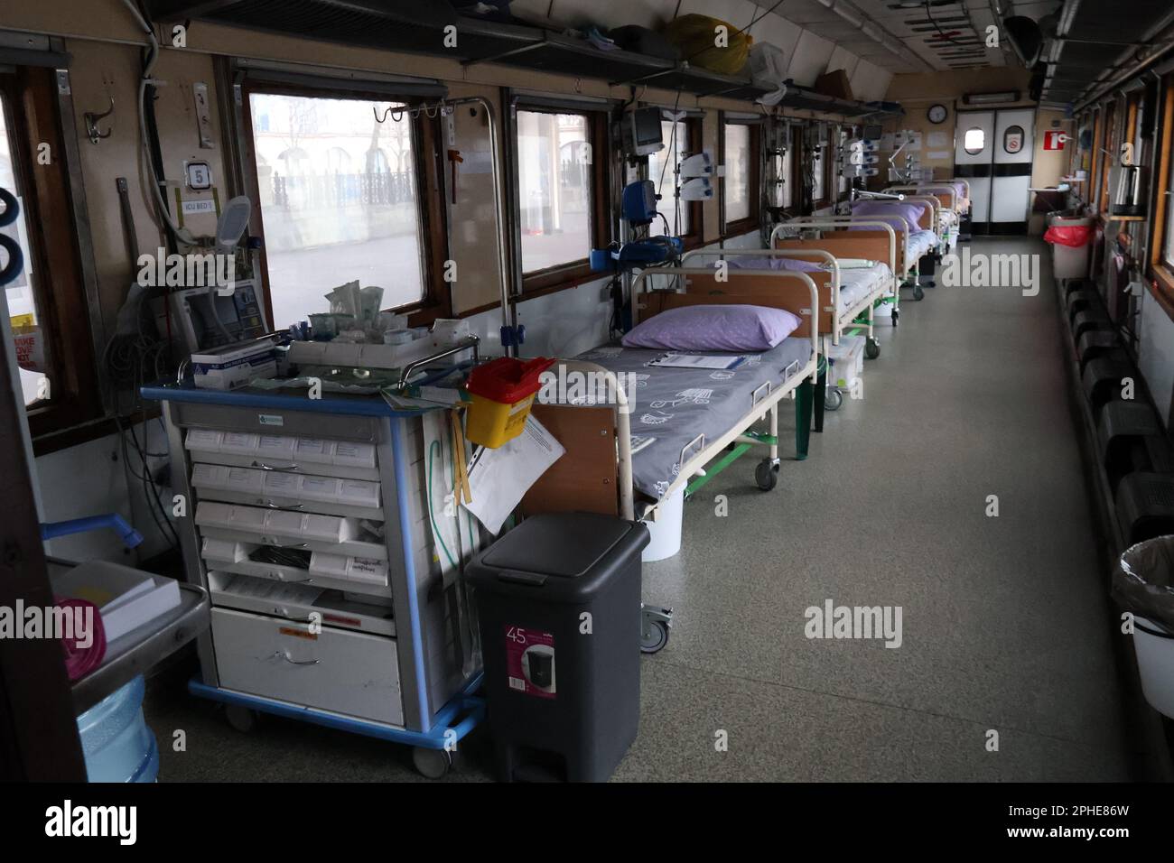 Hospital train hi-res stock photography and images - Alamy