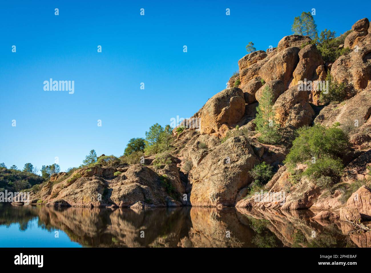 Pinnacles National Park in California Stock Photo - Alamy