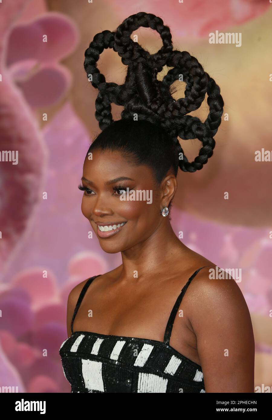 Gabrielle Union attends the "Strange World" UK Premiere at Cineworld ...