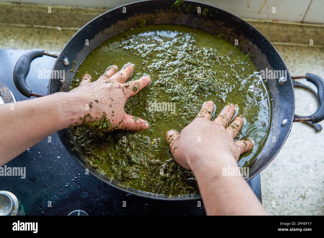 Herbs needed to make five-color glutinous rice, a traditional Chinese ...