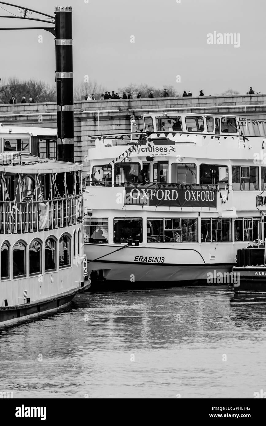 Oxford Cambridge Boat Race 2023 Stock Photo - Alamy