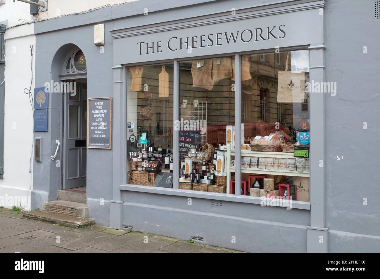 City centre views hi-res stock photography and images - Alamy