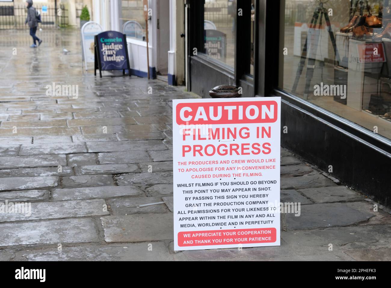 Caution filming in pregress sign hi-res stock photography and images ...