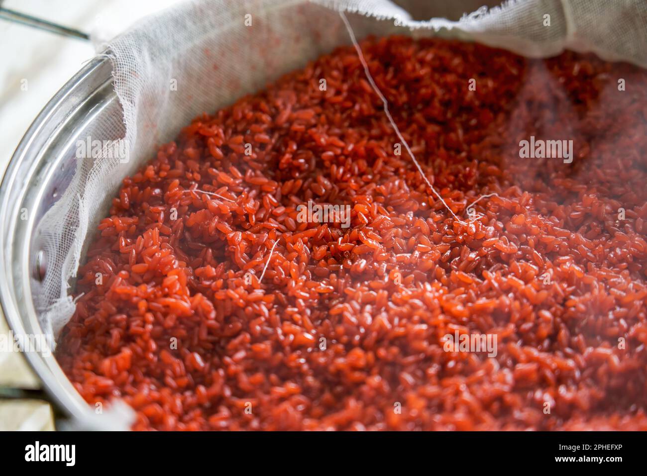 Traditional food of Chinese Tomb Sweeping Festival, five-color ...