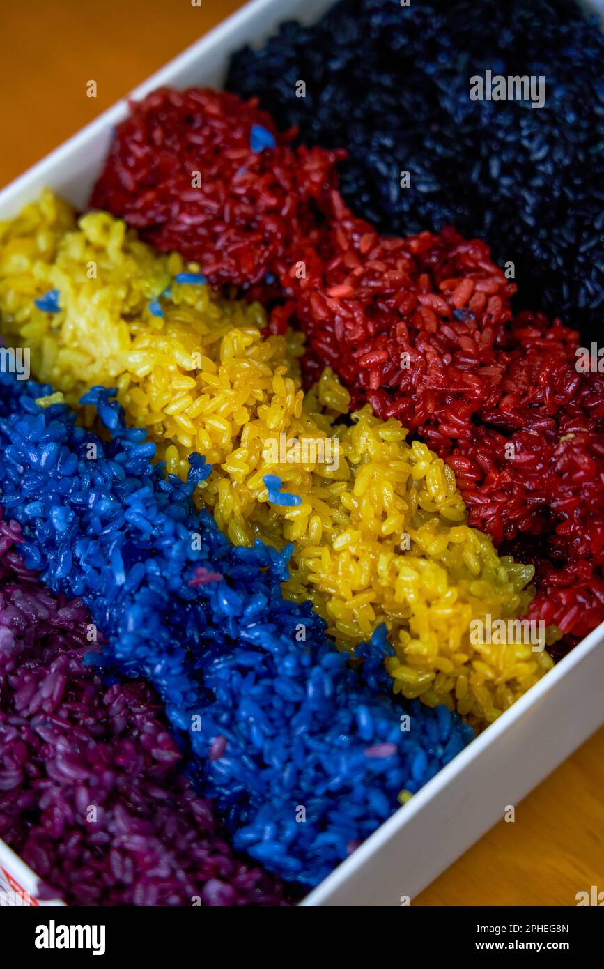 Traditional food of Chinese Tomb Sweeping Festival, five-color ...