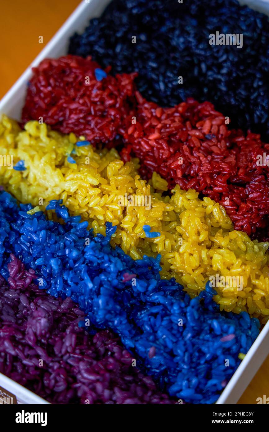 Traditional food of Chinese Tomb Sweeping Festival, five-color ...