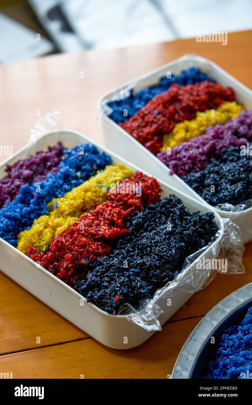 Traditional food of Chinese Tomb Sweeping Festival, five-color ...