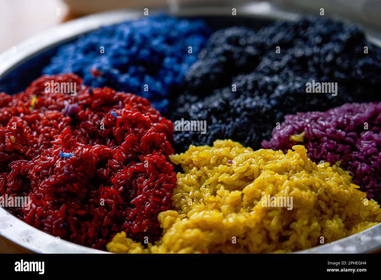 Traditional food of Chinese Tomb Sweeping Festival, five-color ...